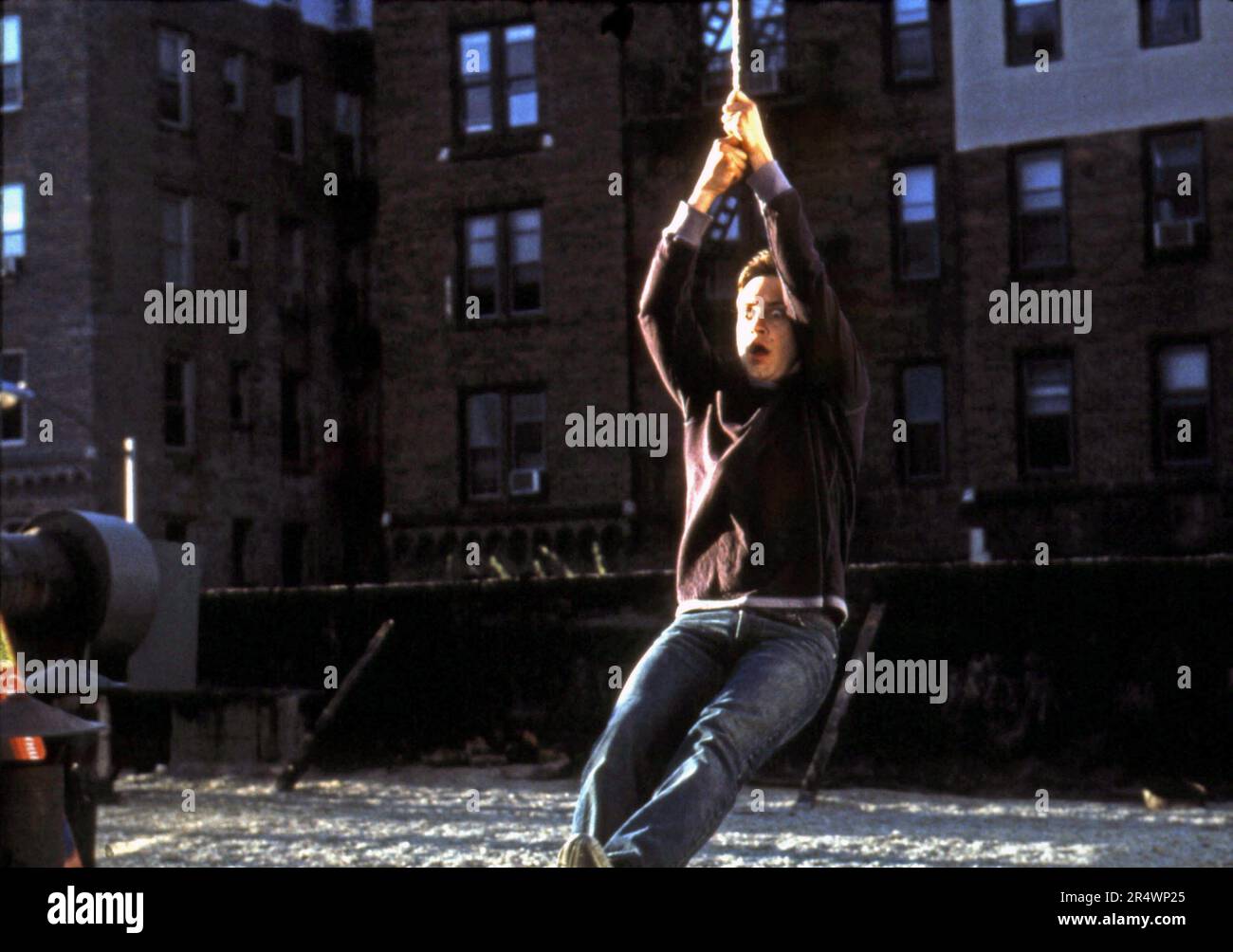 Spider man Year : 2002 USA Director : Sam Raimi Tobey Maguire Shooting ...