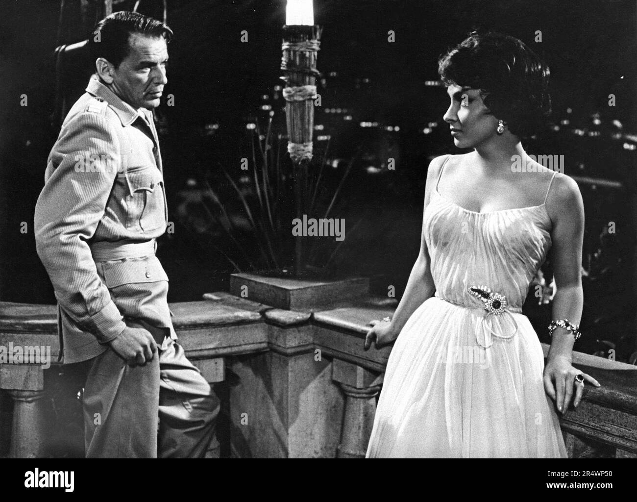 Never so Few Year : 1959 USA Director : John Sturges Frank Sinatra ...