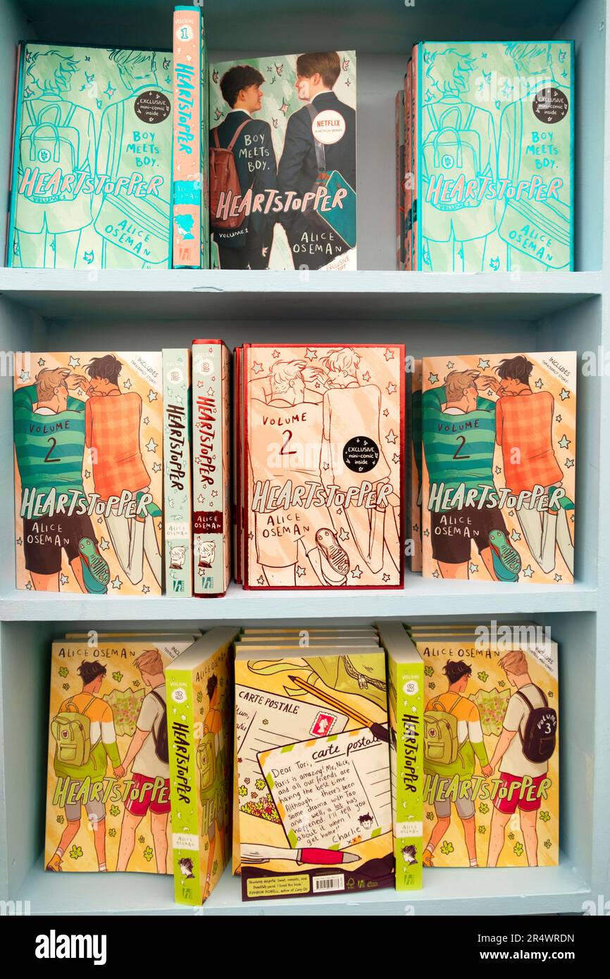 Heartstopper books hi-res stock photography and images - Alamy