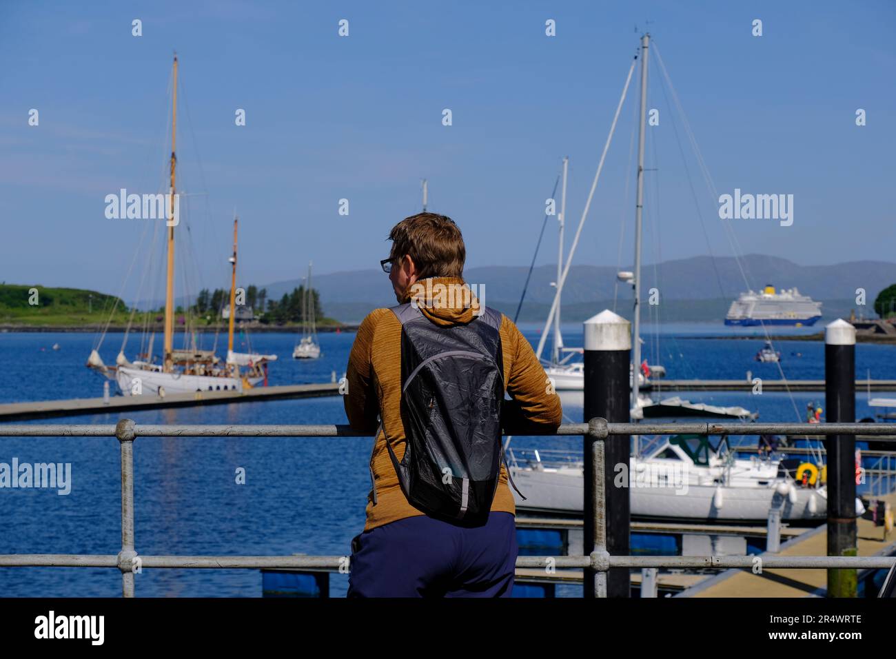 Oban, Scotland, UK. 30th May 2023. Glorious warm and sunny weather in ...