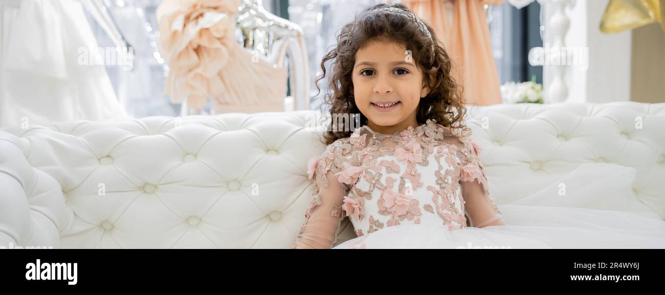 Middle eastern kid hi-res stock photography and images - Alamy