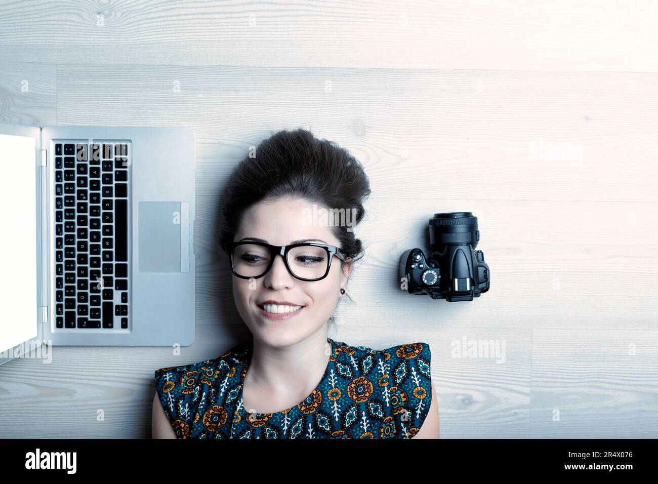 Computer mediated communication hi-res stock photography and images - Alamy