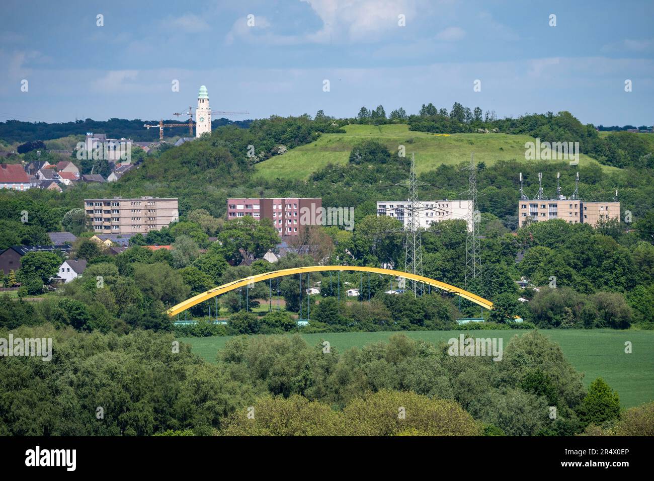 View over Gelsenkirchen, railway arch bridge over the A2 motorway ...