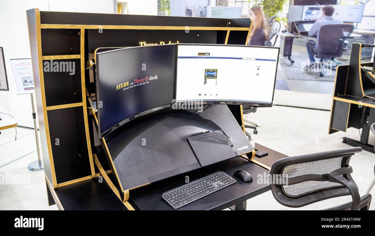 Study desk models hi-res stock photography and images - Alamy