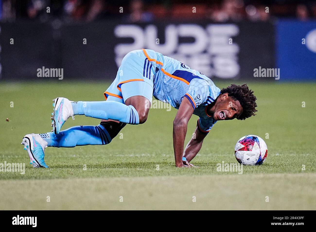 Magno mls hi-res stock photography and images - Alamy