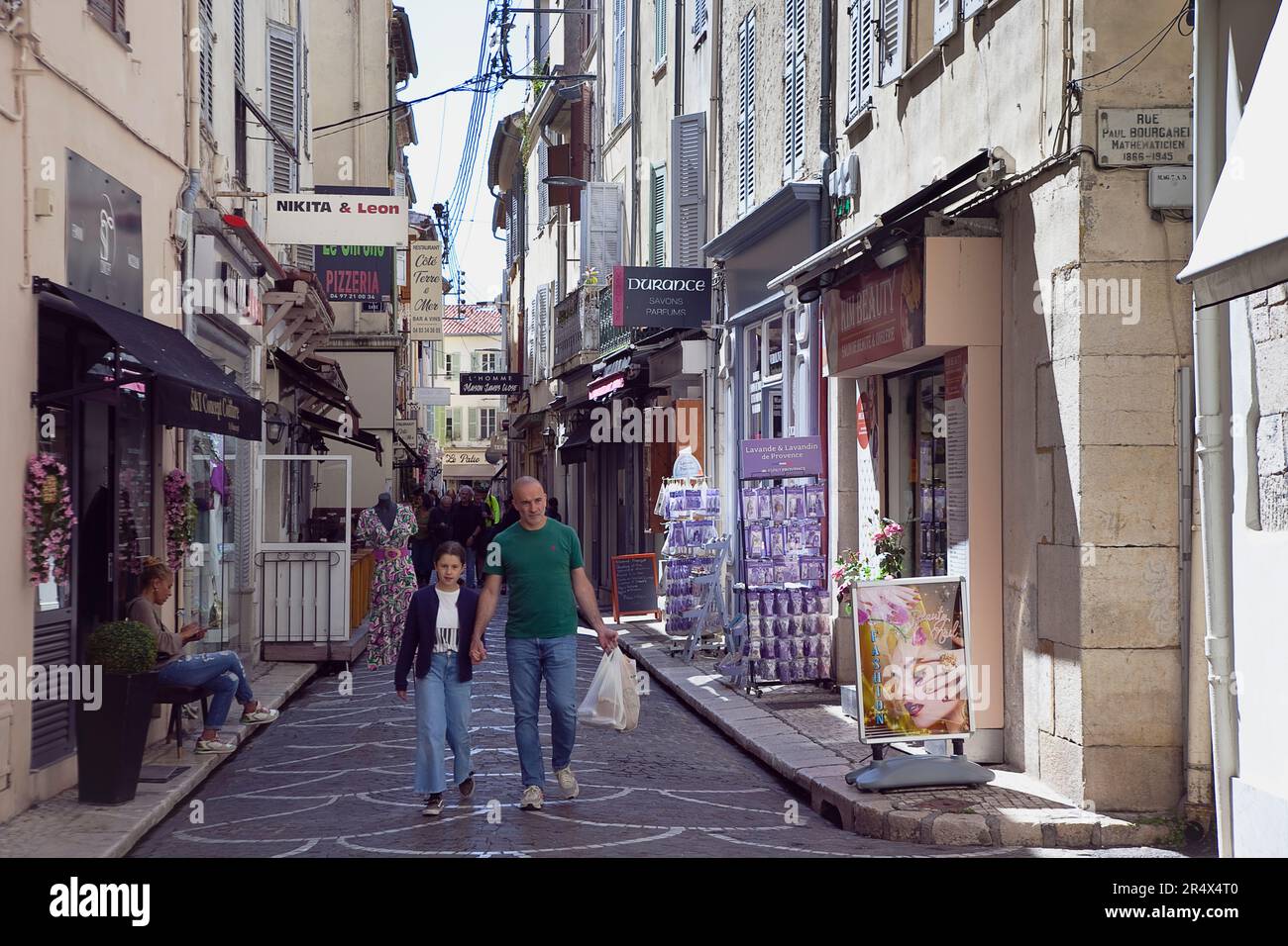 France, Provence-Alpes-Cote d'Azur, Antibes, Narrow side street in the ...