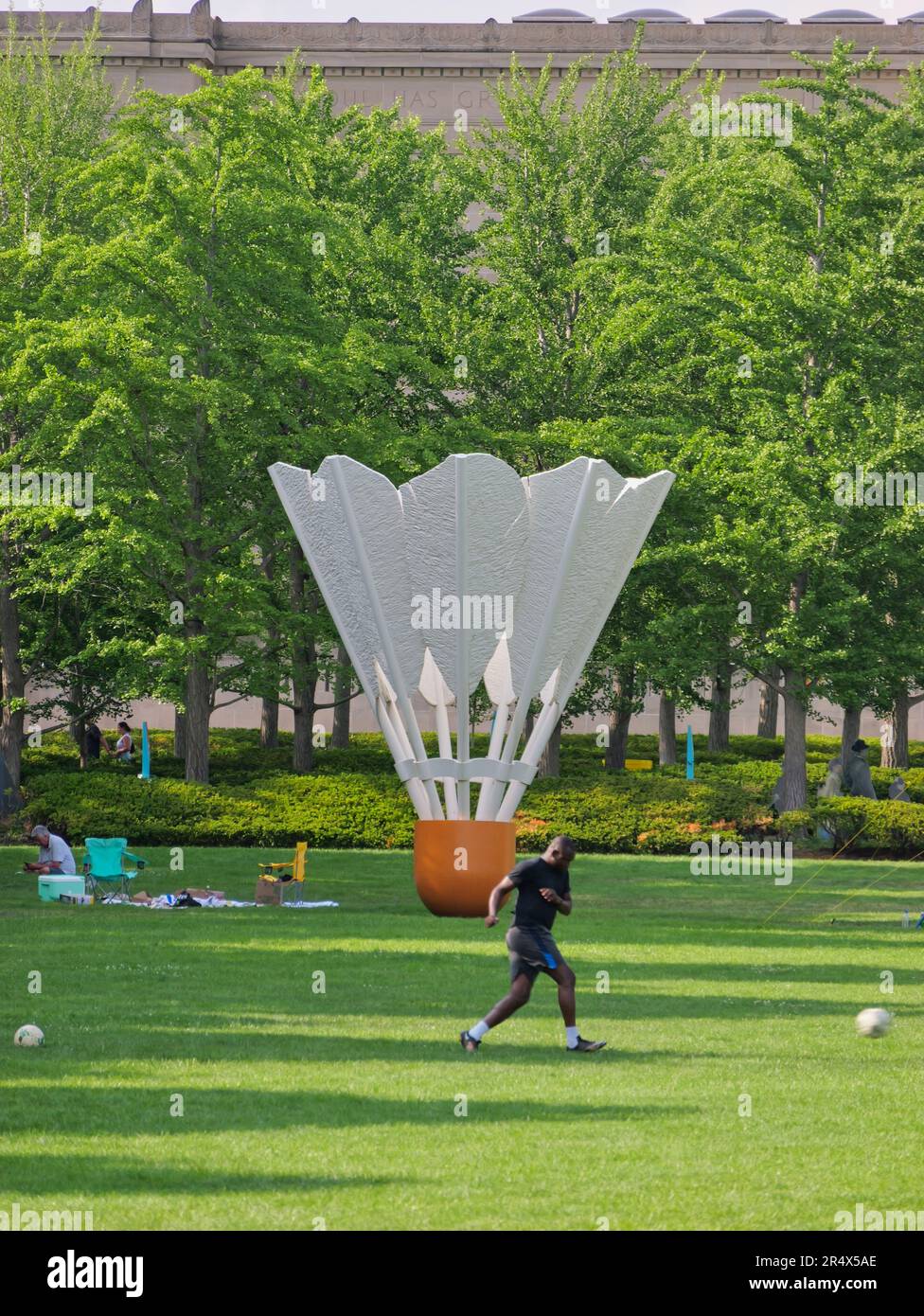 Kansas City, Missouri - May 29, 2023: Shuttlecock Sculptures of the ...