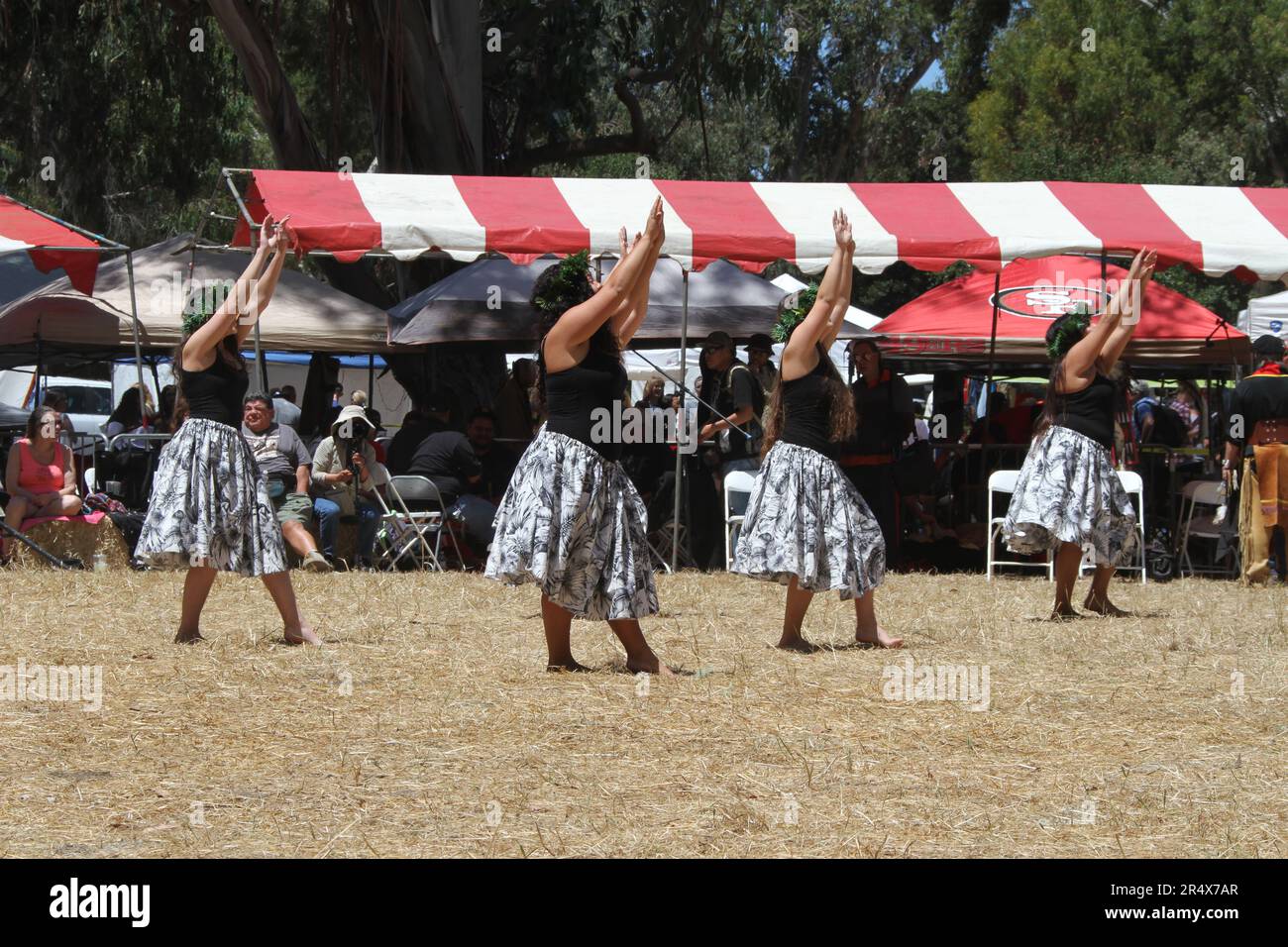 Native american gourd dance gourd hi-res stock photography and images ...