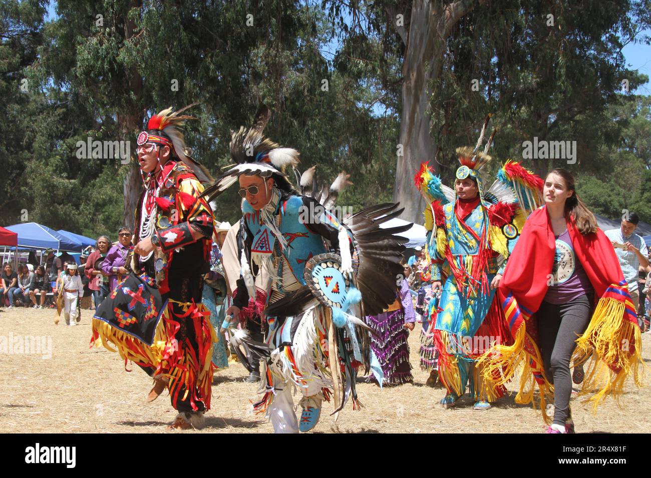 Native american gourd dance gourd hi-res stock photography and images ...