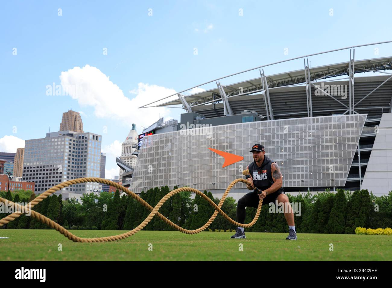 Cincinnati Bengals' Joe Bachie works out during a practice at the NFL ...