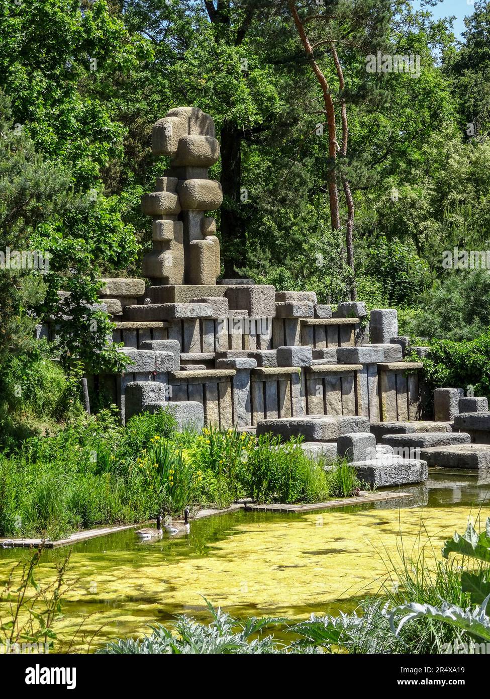 View around / in the glorious public Parc floral de Pari, France, in ...