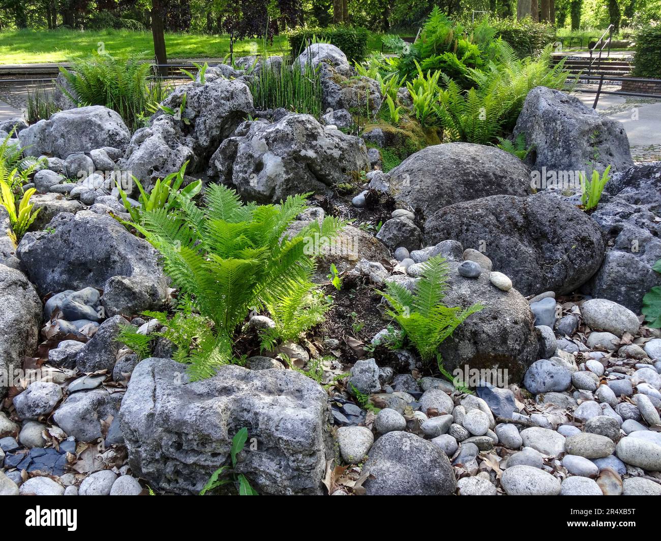 View around / in the glorious public Parc floral de Pari, France, in ...