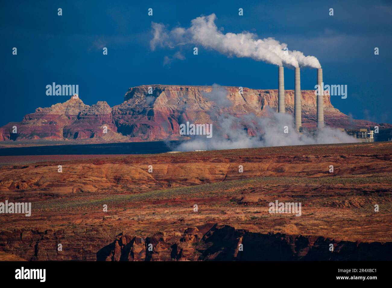 Steam billows from chimneys of the Navajo Power Plant, Arizona, USA ...