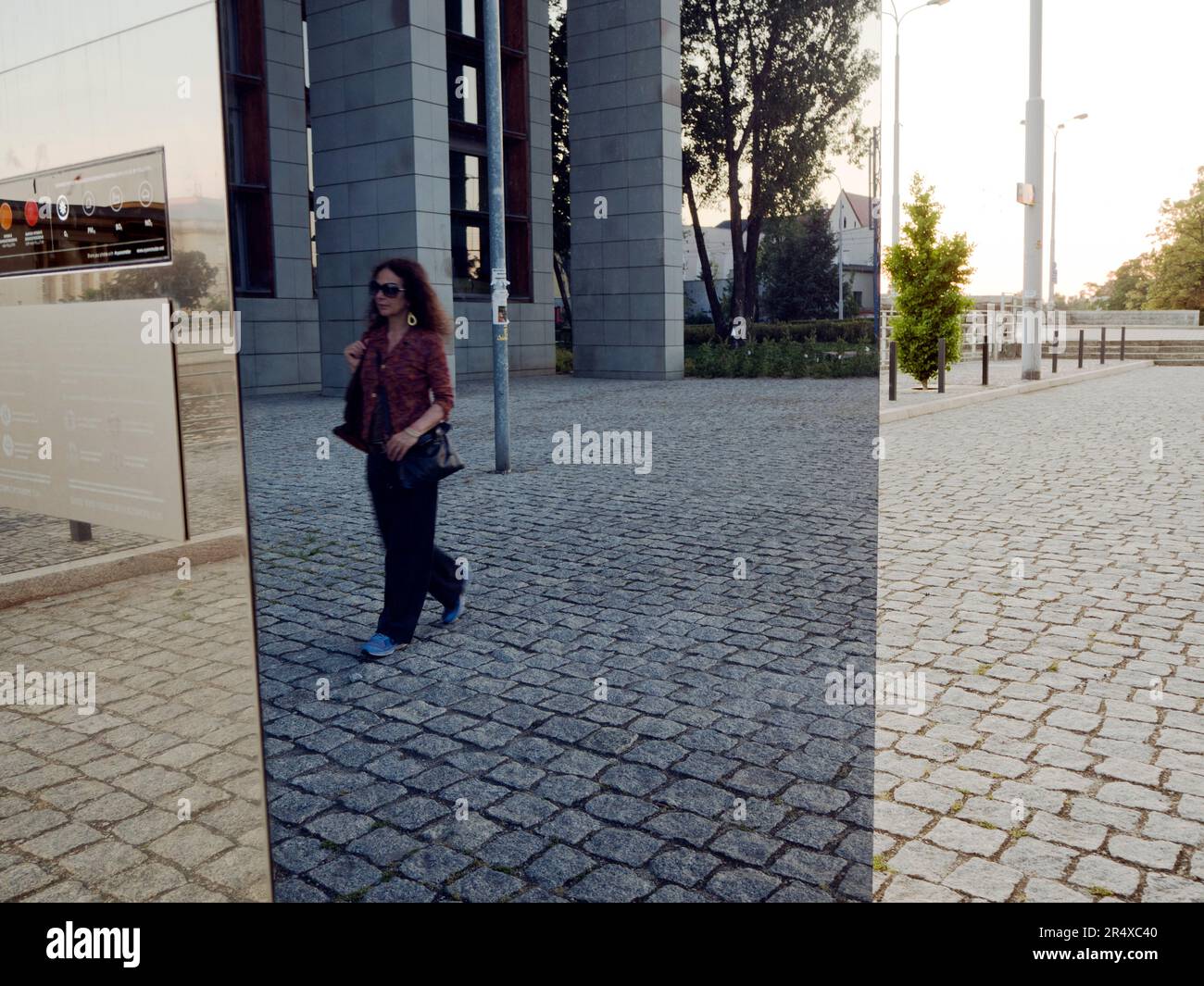 Walking paving hi-res stock photography and images - Alamy