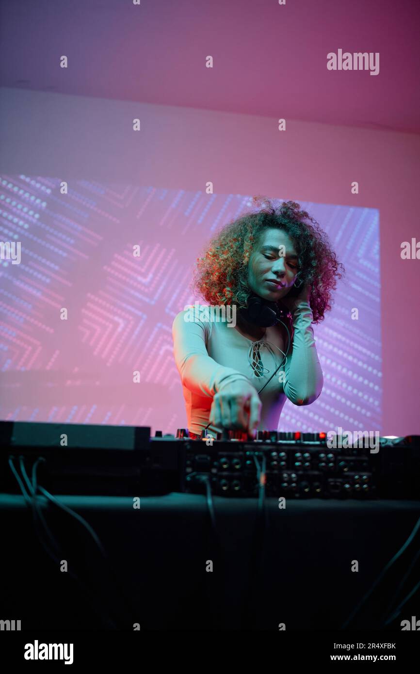 Switchboard girl hi-res stock photography and images - Alamy