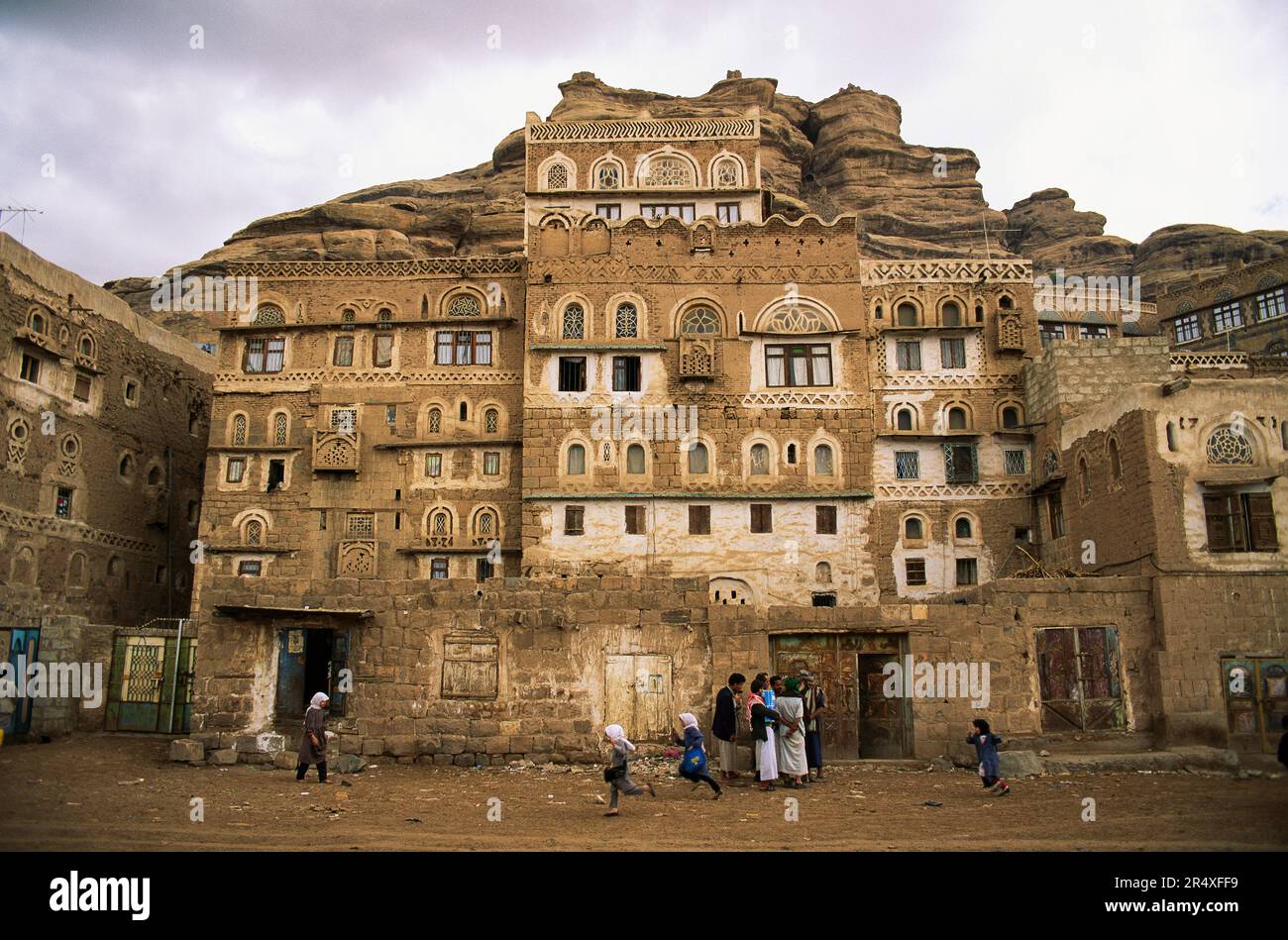 Wadi dhar yemen hi-res stock photography and images - Alamy