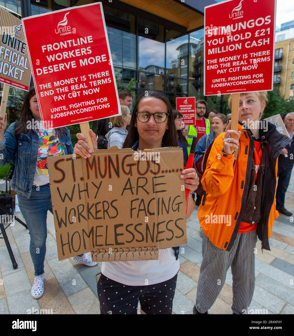 London, England, UK. 30th May, 2023. Workers are seen at the picket ...