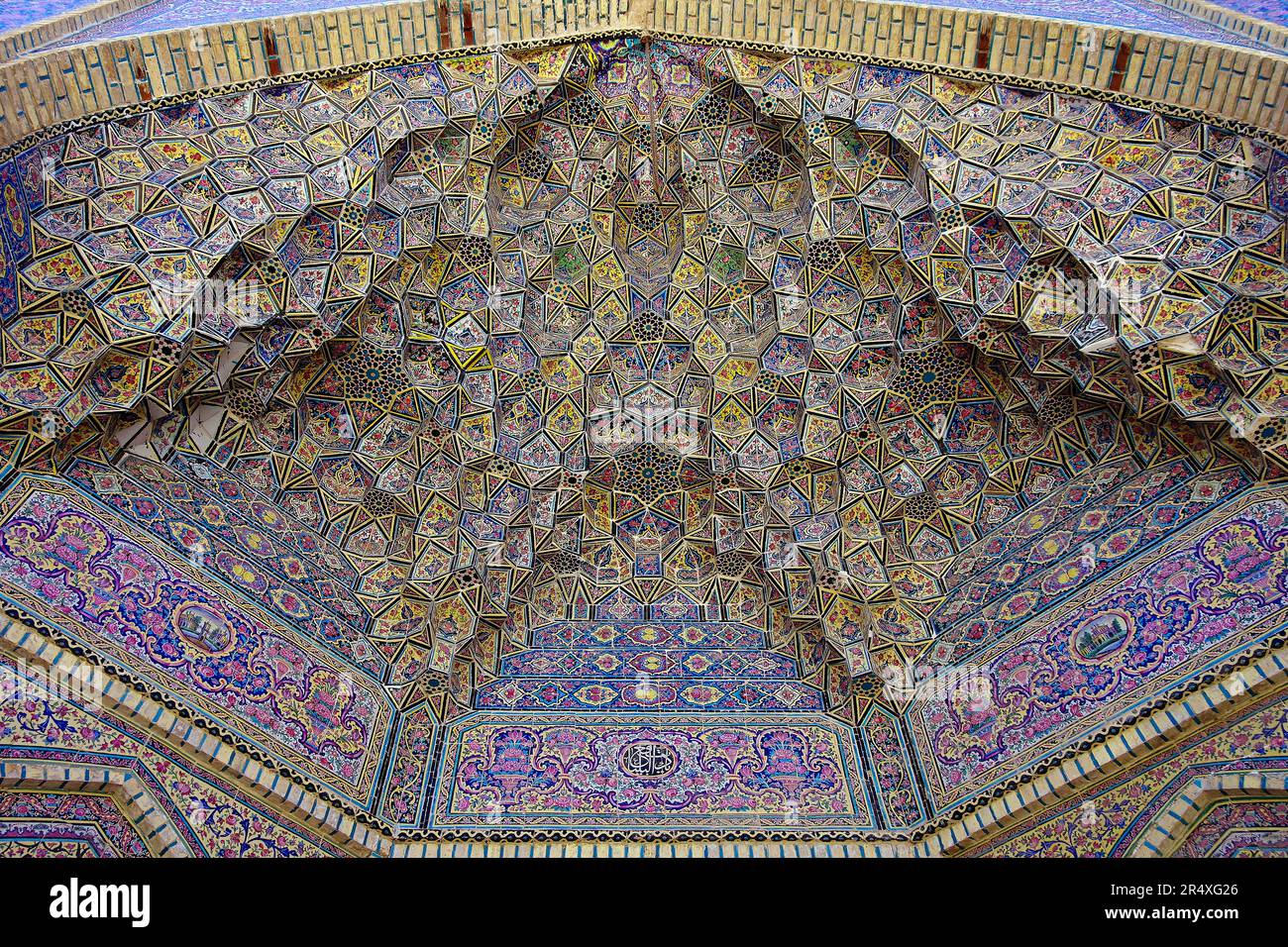 Iran - Shiraz - Mosque of Nazir al Mulk Stock Photo - Alamy