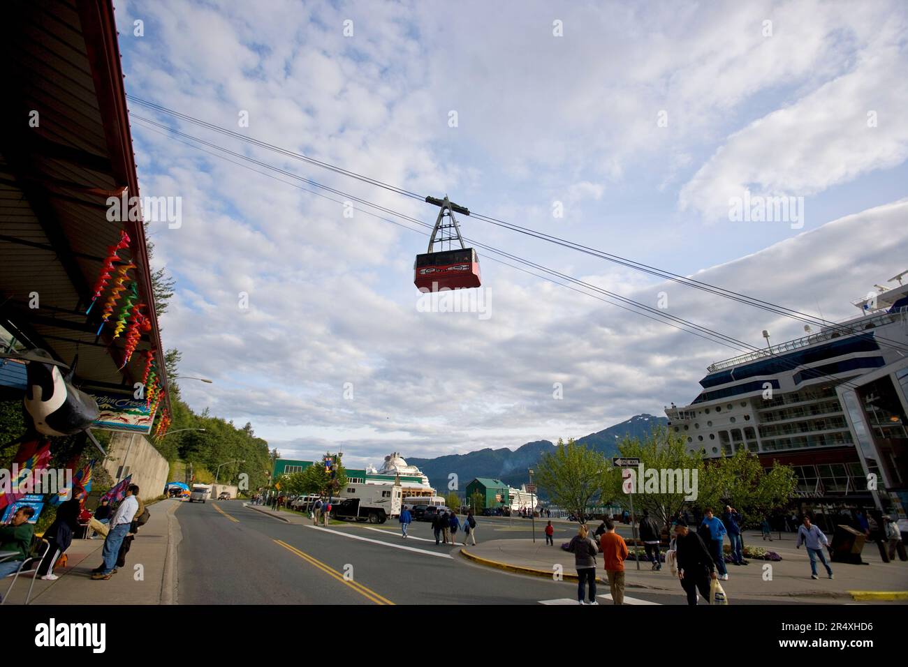 Juneau aerial tram hi-res stock photography and images - Alamy