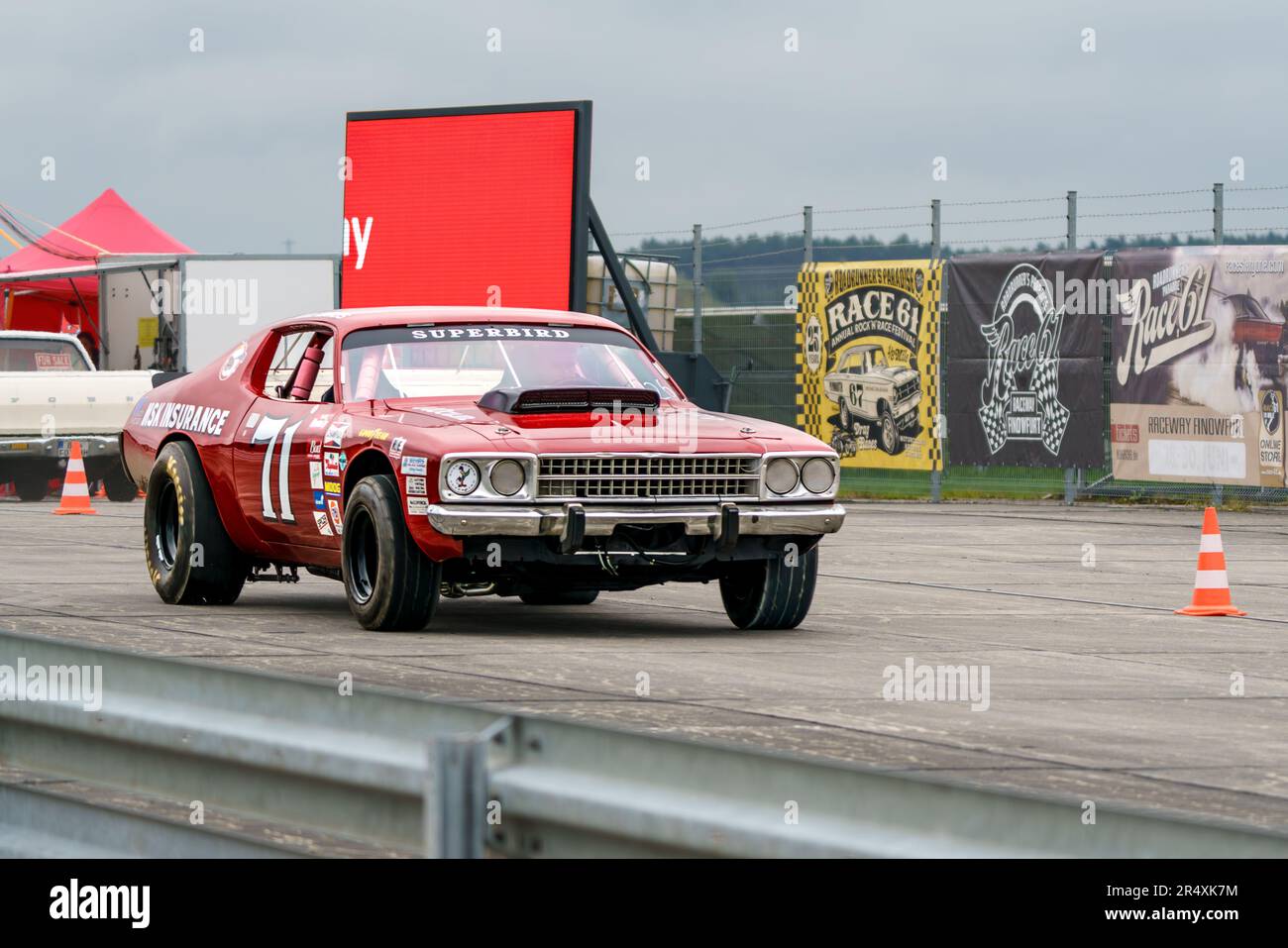 Plymouth Road Runner Race Smoky Mountain Traders | 🔥Revving Up