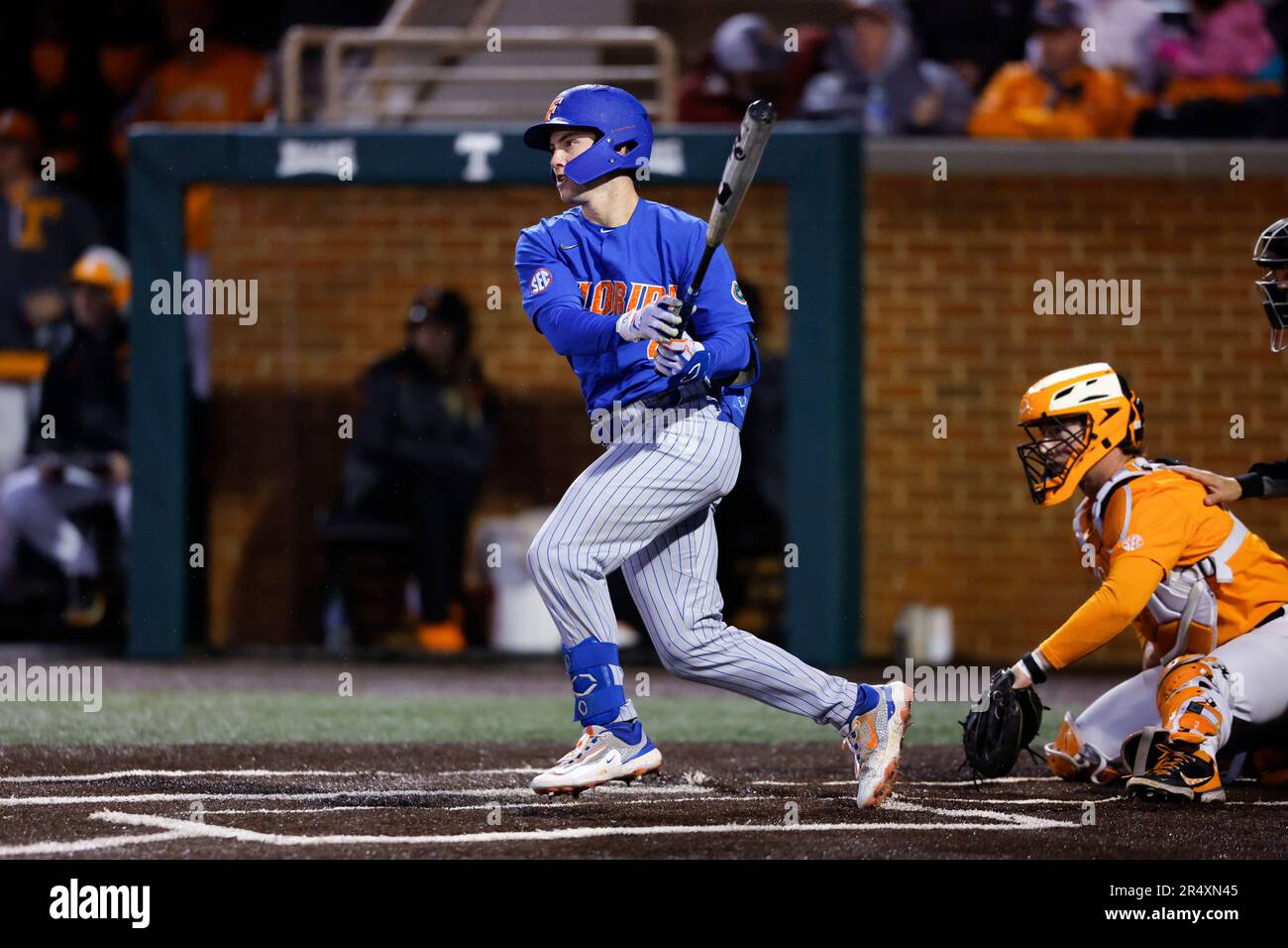 Florida Gators second baseman Cade Kurland (4) at bat against the ...