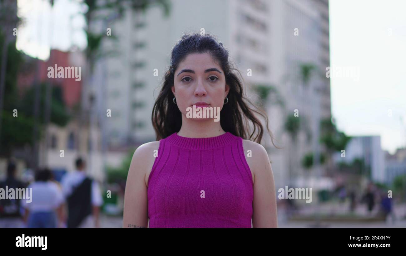 Stoic expression hi-res stock photography and images - Alamy