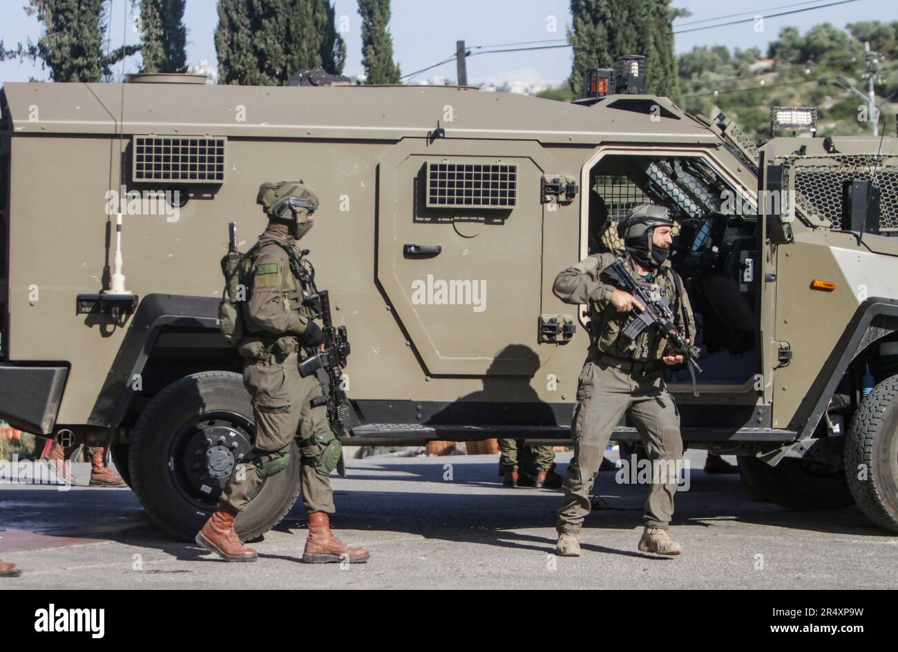 Hermish settlement hi-res stock photography and images - Alamy