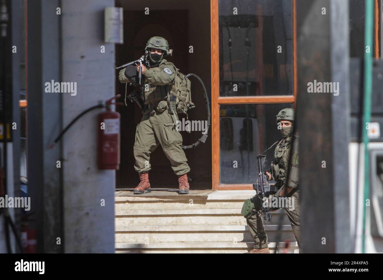 Hermish settlement hi-res stock photography and images - Alamy