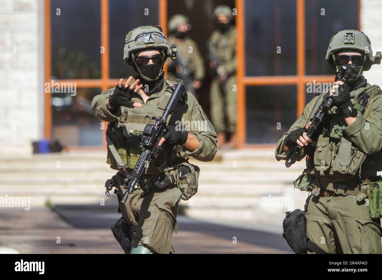 Hermish settlement hi-res stock photography and images - Alamy