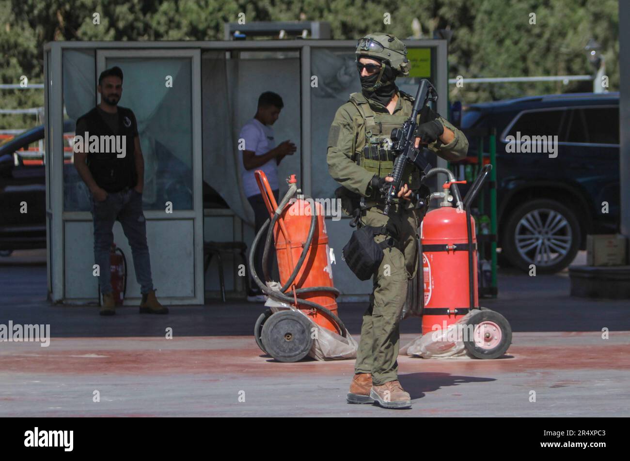 Hermish settlement hi-res stock photography and images - Alamy