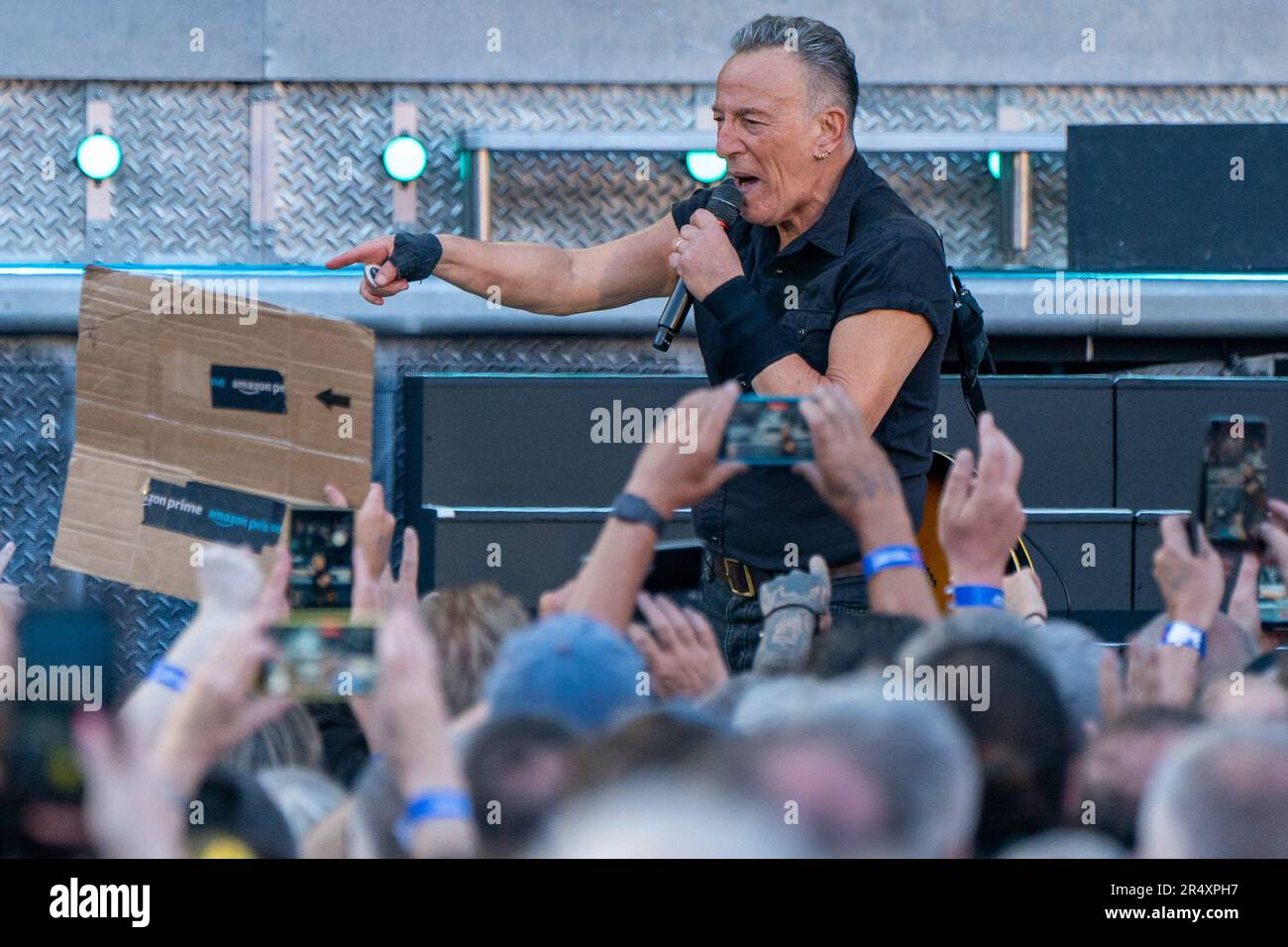 Bruce Springsteen, with the E Street Band, on stage at Murrayfield ...