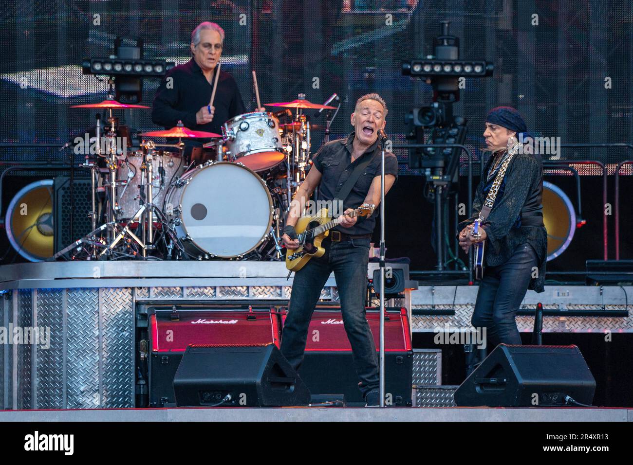Springsteen and e street band 2023 tour hi-res stock photography and ...