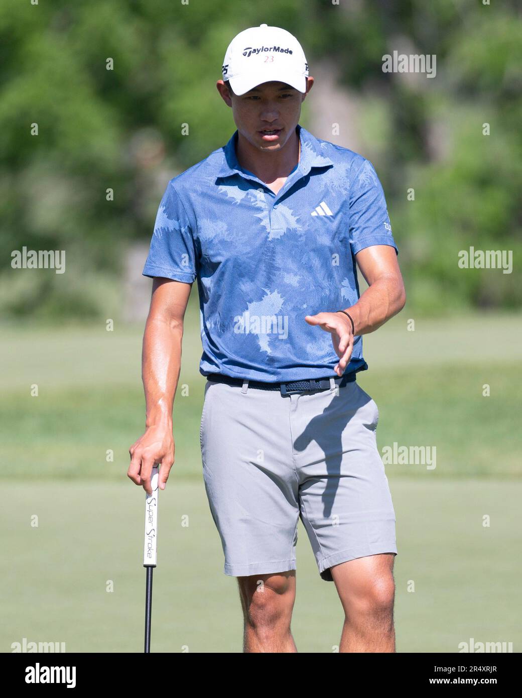 Collin morikawa putting hi-res stock photography and images - Alamy