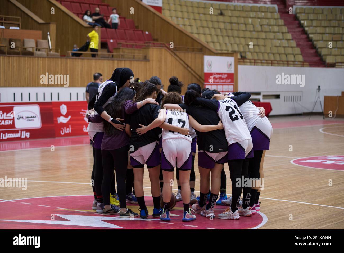 Middle east girls basketball hi-res stock photography and images - Alamy