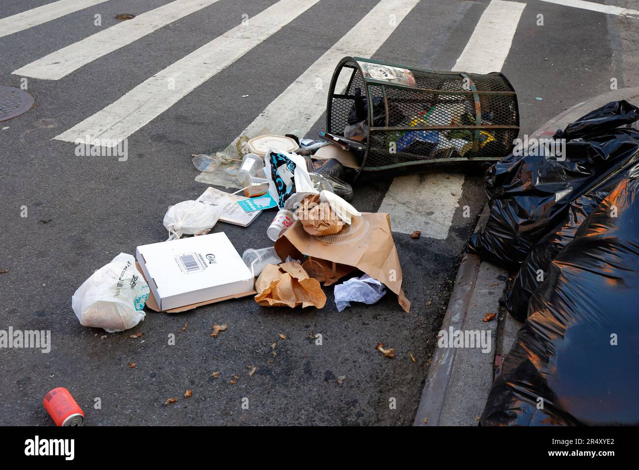 Overturned garbage hi-res stock photography and images - Alamy
