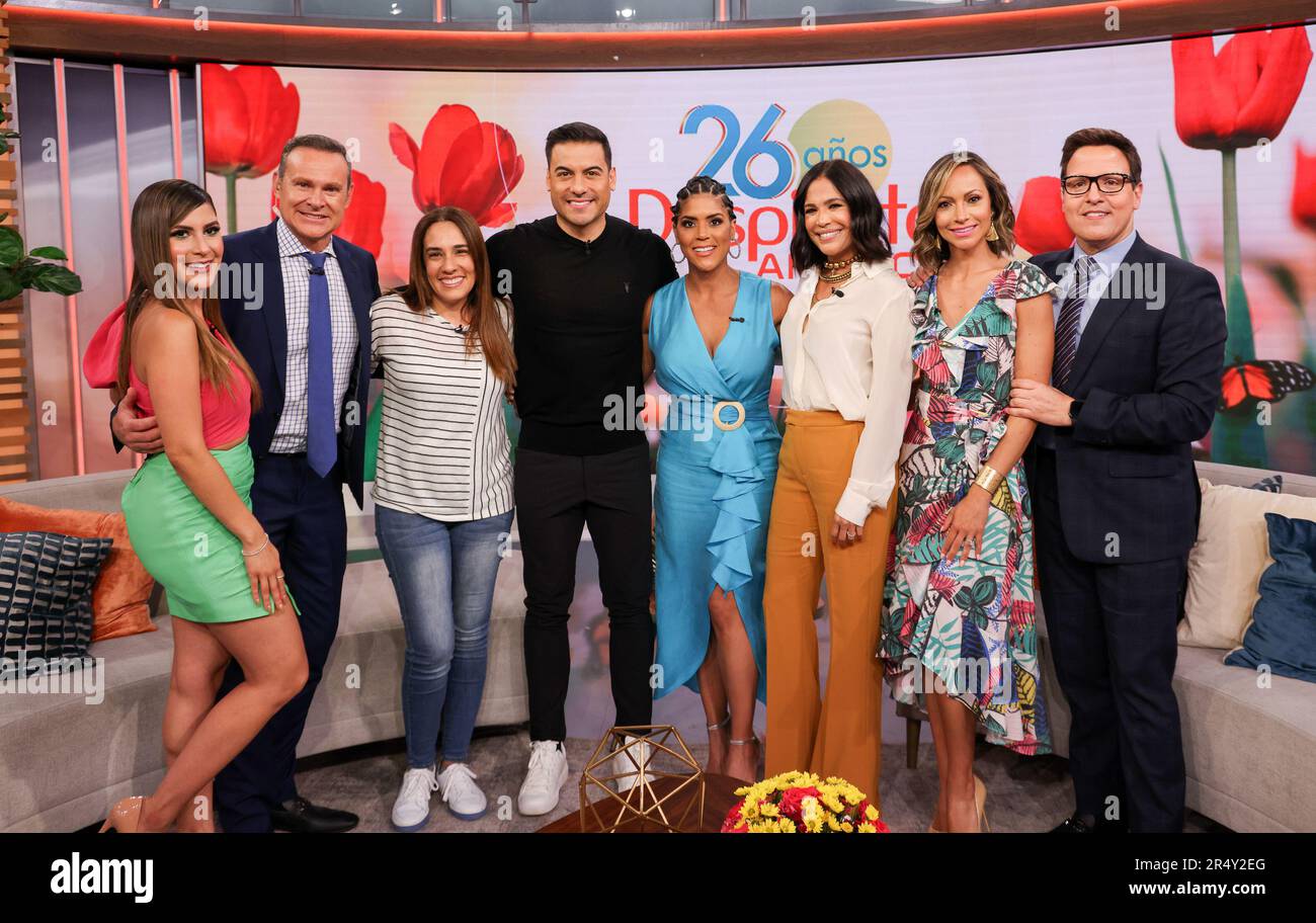 Jennifer martinez hi-res stock photography and images - Alamy