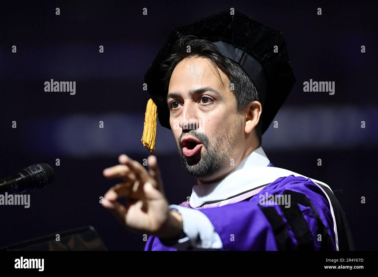 2023 commencement ceremony hi-res stock photography and images - Alamy