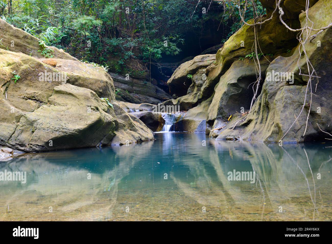 Waterfall in myanmar hi-res stock photography and images - Alamy