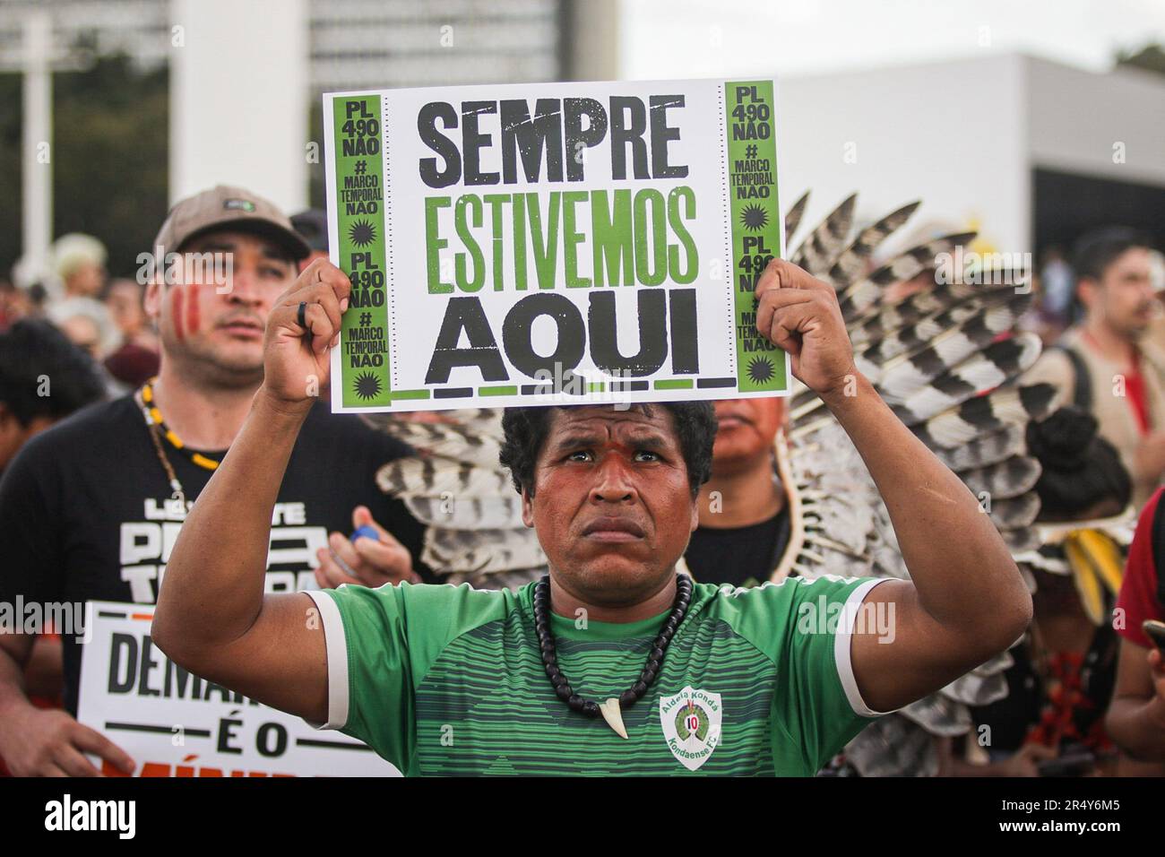 Indigenous people protest brasilia hi-res stock photography and images ...