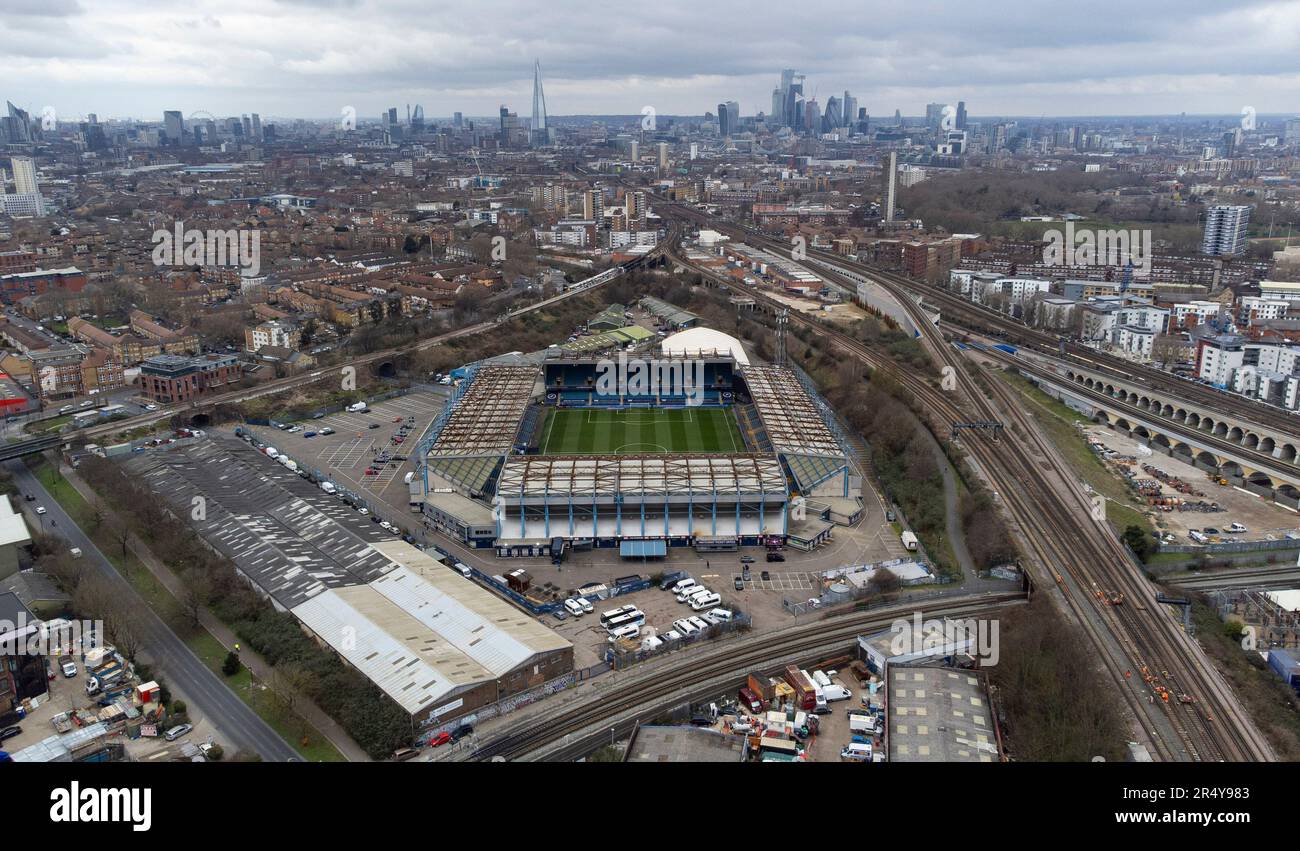 An aerial view the den football stadium hi-res stock photography and ...