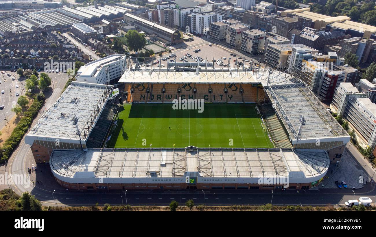 Norwich city fc hi-res stock photography and images - Alamy