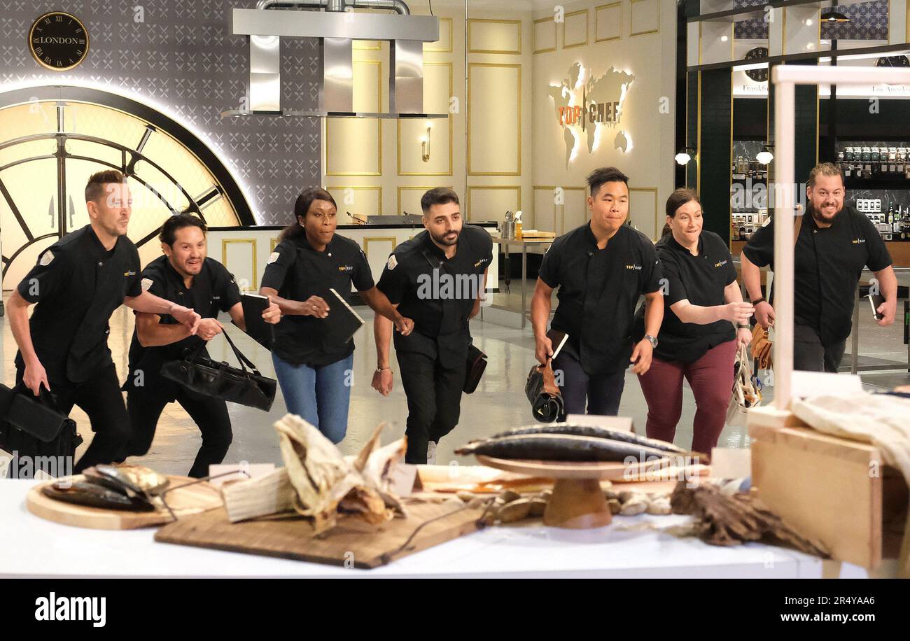 TOP CHEF, from left: contestants Tom Goetter, Gabriel Rodriguez ...