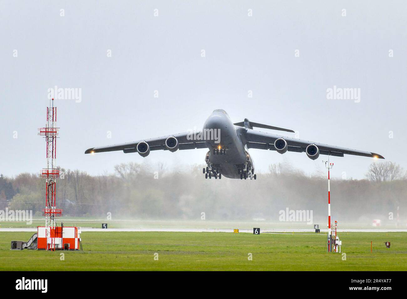 Deployed air national guard hi-res stock photography and images - Alamy