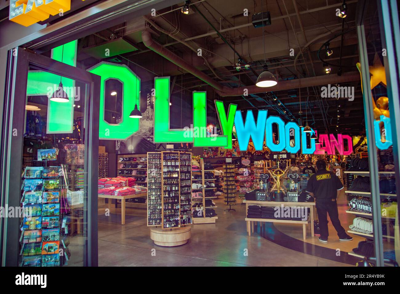 Los Angeles, USA - June 26, 2012: shop at Hollywood Boulevard with big ...