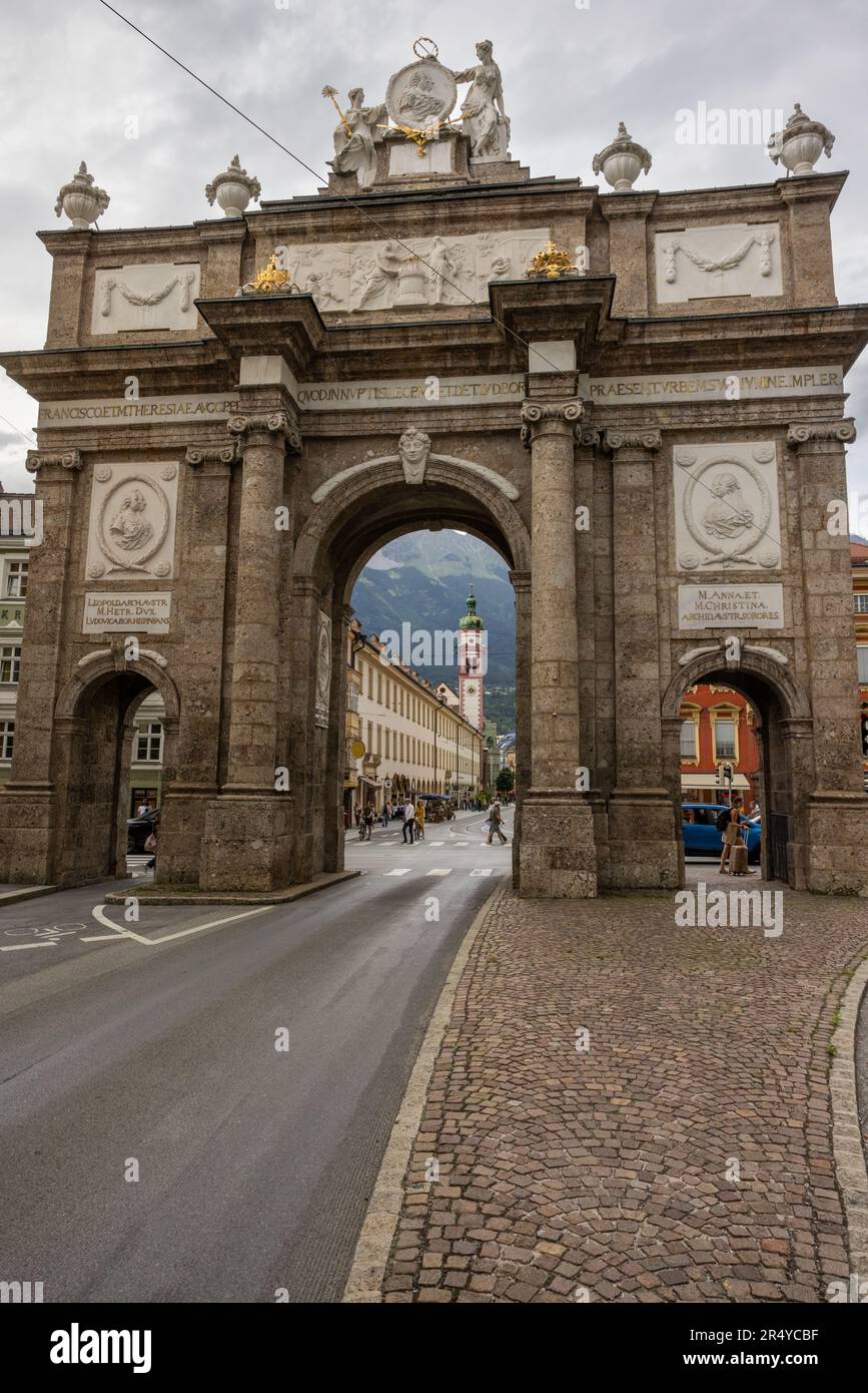 Triumphpforte (Triumphal Arch), Maria-Theresien-Strasse (Maria Theresa ...