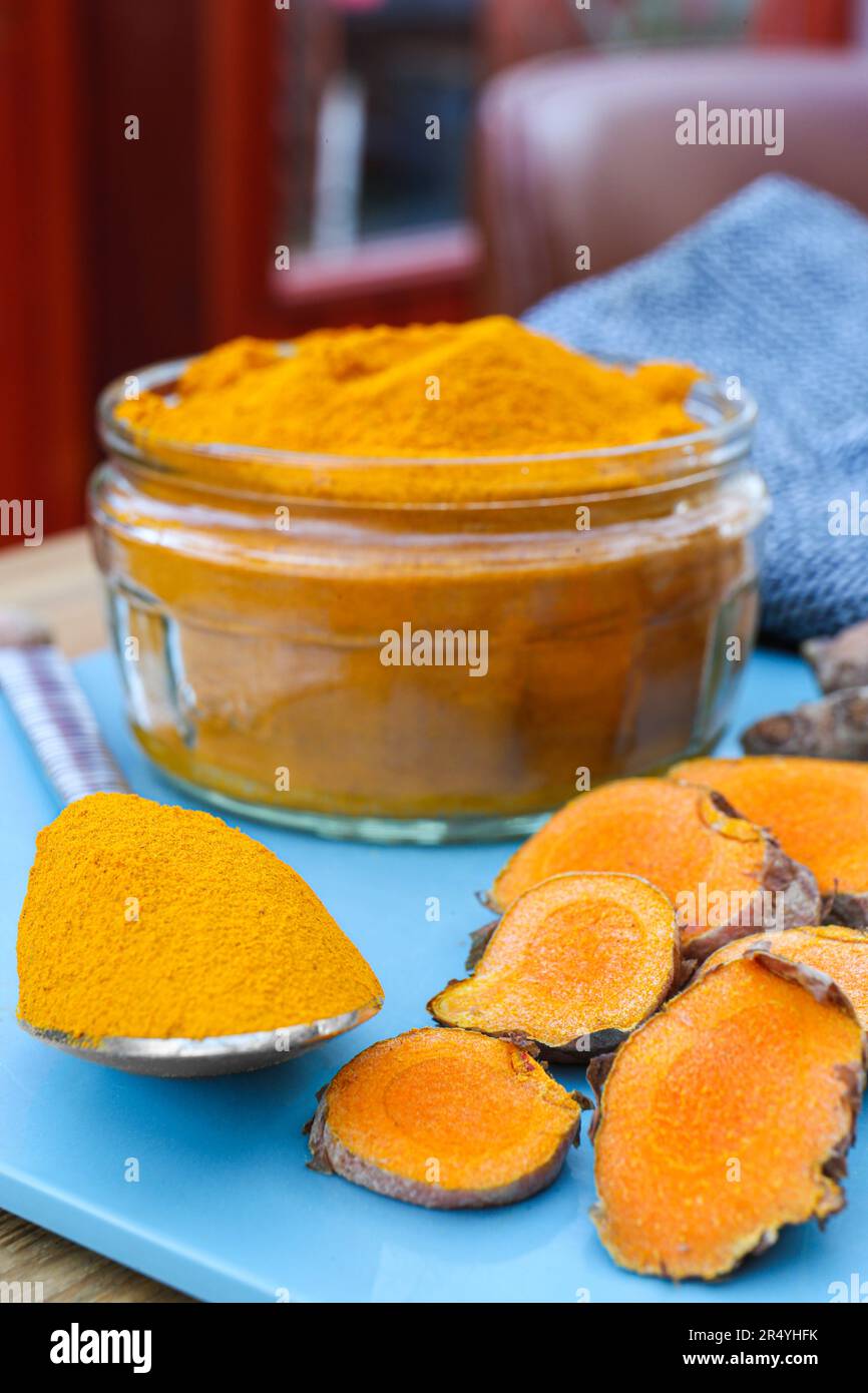 Jar of turmeric powder hi-res stock photography and images - Alamy