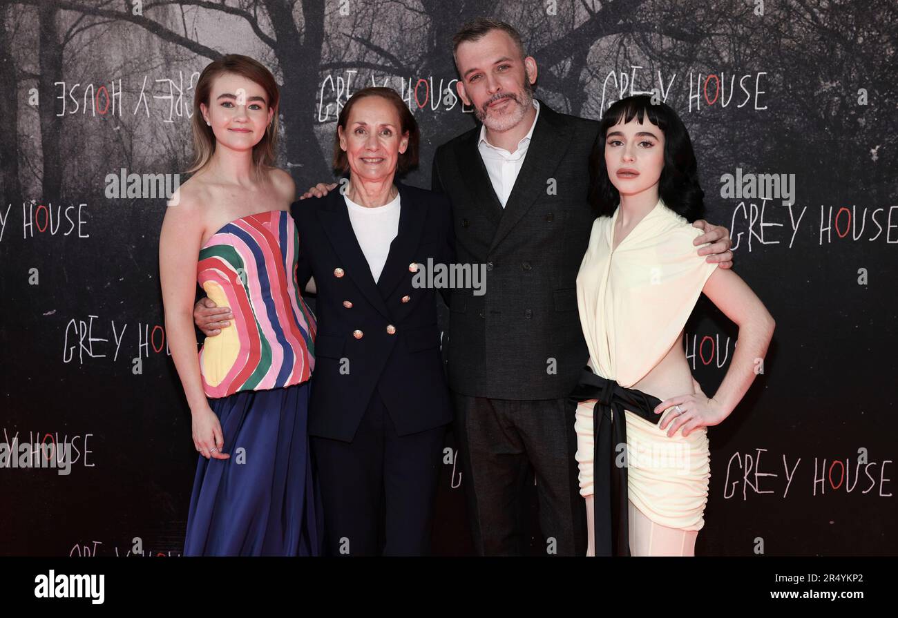 Millicent Simmonds, left, Laurie Metcalf, Levi Holloway and Sophia Anne ...