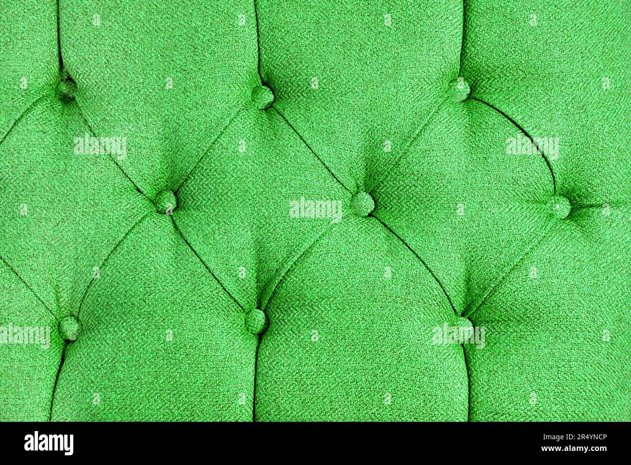 Dark green leather sofa vintage hi-res stock photography and images - Alamy