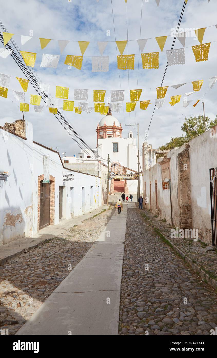 The unique ghost town of Mineral de Pozos, Guanajuato, was once a ...