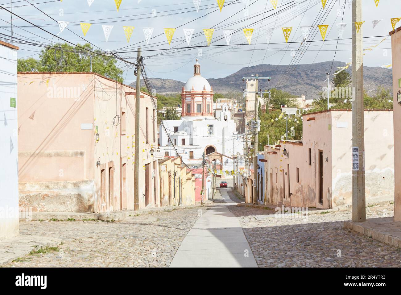 The unique ghost town of Mineral de Pozos, Guanajuato, was once a ...